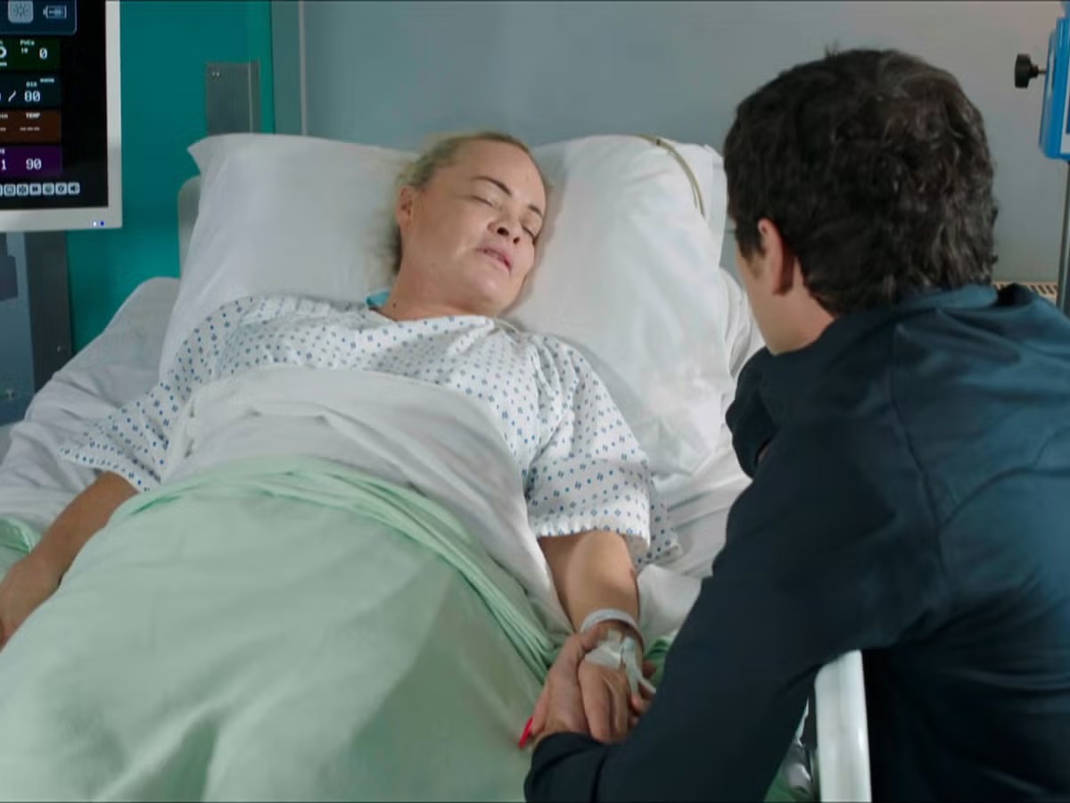 ‘The hate is so great, I’m going back and getting revenge!!’: Hollyoaks ...