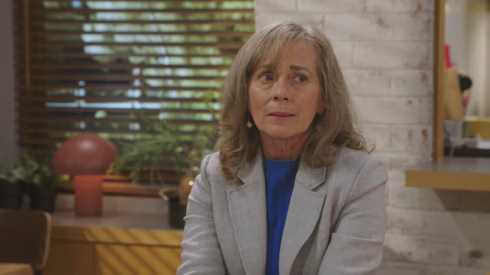 After tragic diagnosis, Neighbours legend Annie Jones says goodbye: ‘A ...