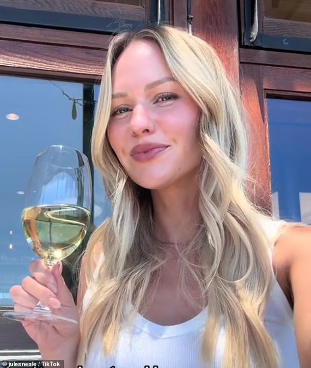 Shocking news: ‘Australian Princess’ Jules Neale publicly reveals new ...